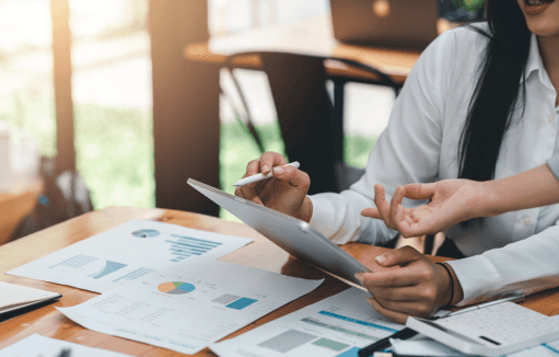 6 Ways to Manage Customer Service Inquiries - Scorebuddy